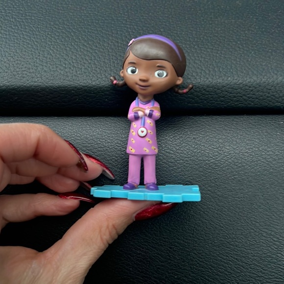 Toys | Doc Mcstuffins Toy Deluxe Friends Collection Figure Disney Doll | Poshmark